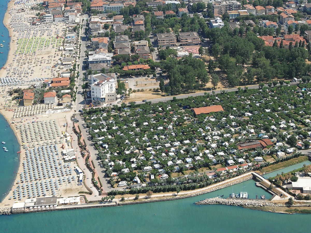 Camping Rubicone | Stacaravans & Bungalowtenten | Roan